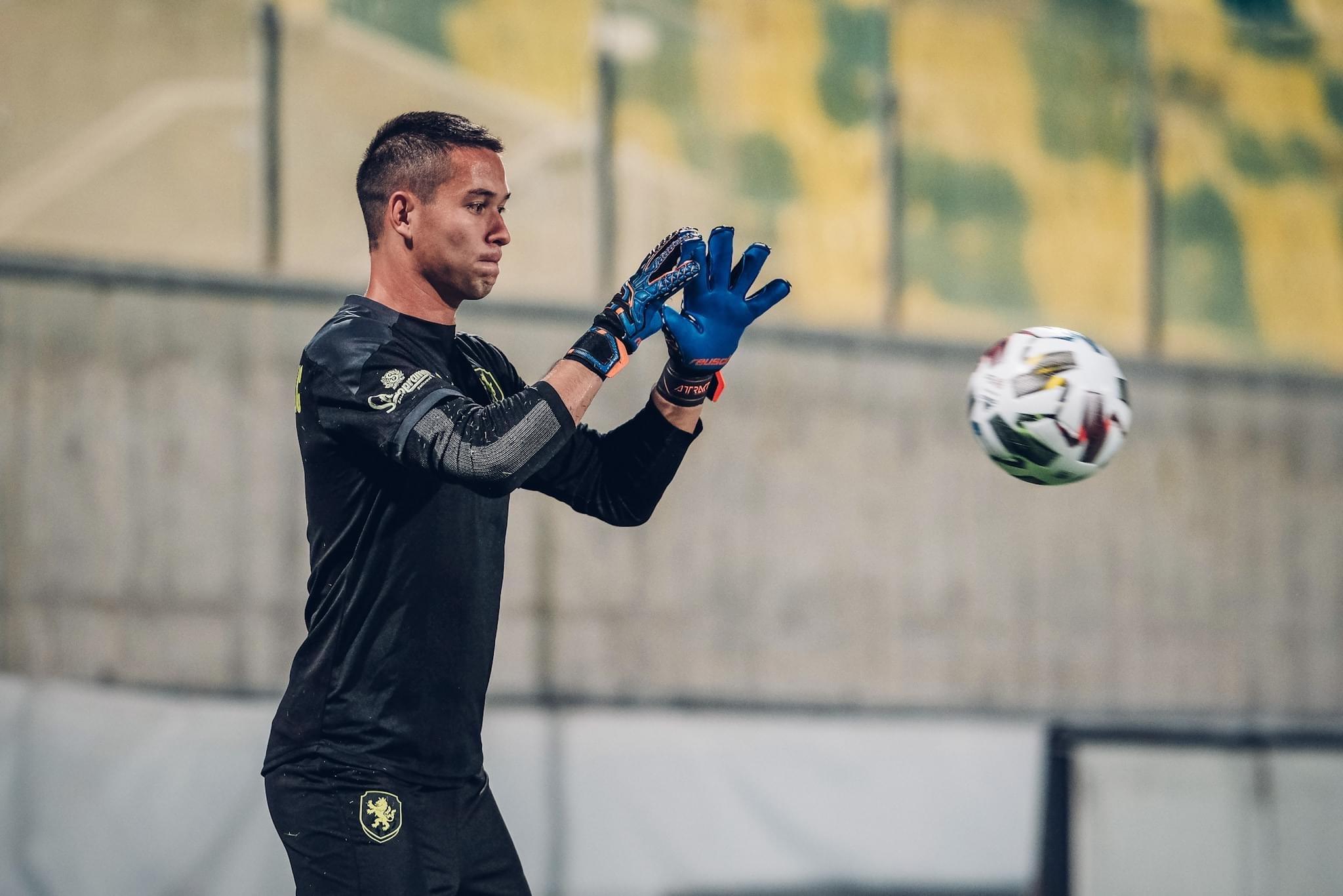 Đêm qua Filip Nguyen lại khiến CĐV Việt Nam thấp thỏm | Trong nước | PLO